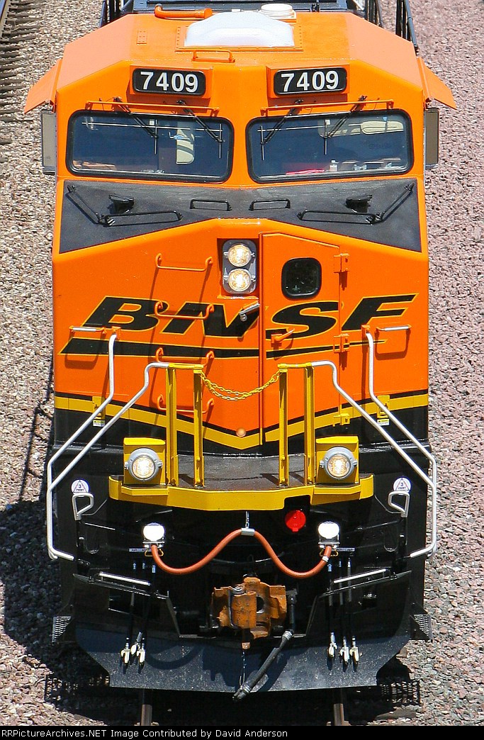 BNSF 7409